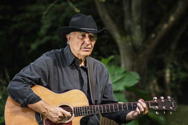 Tony Burrows + the hooligans